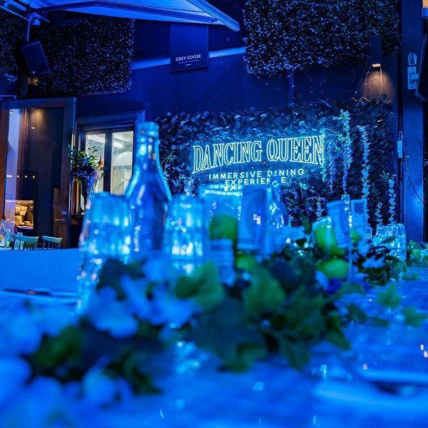 Buy tickets – THE DANCING QUEEN DINING EXPERIENCE